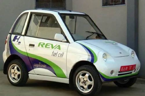 Mahindra REVAi Standard Electric variant price in India